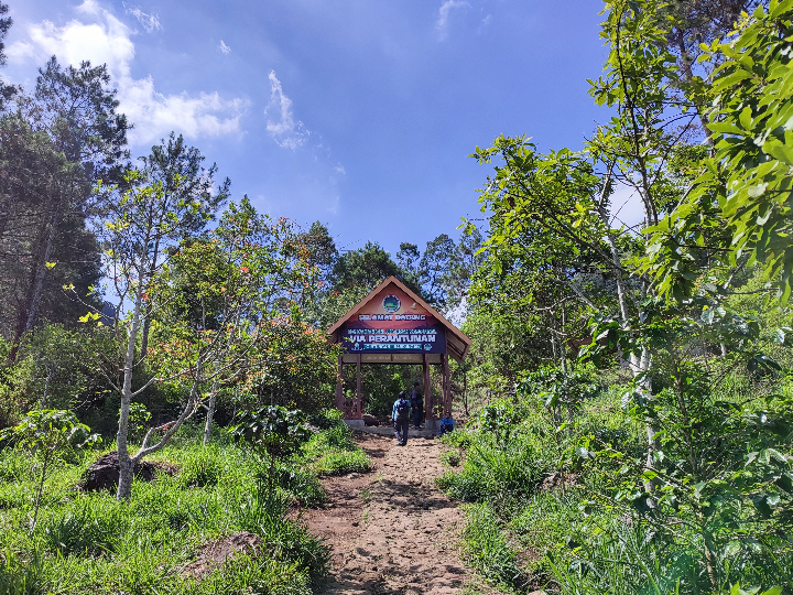 Aplikasi Booking Gunung Online - Gearberg